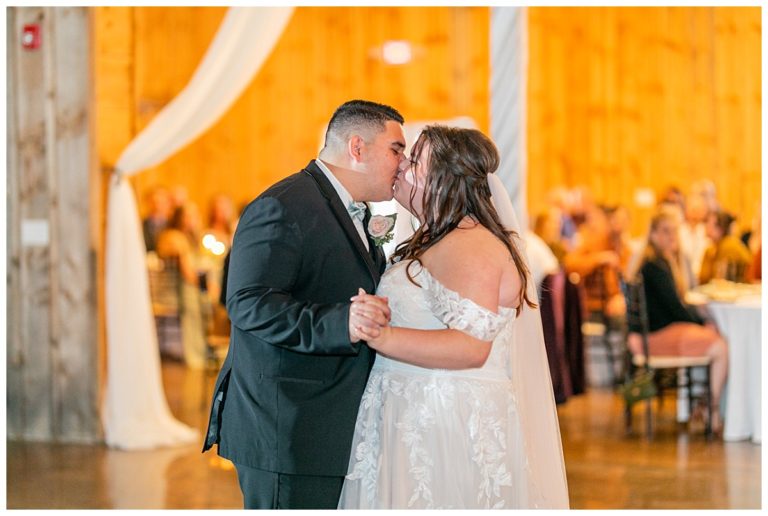 Wolf Oak Acres Wedding | Gabby and Joe