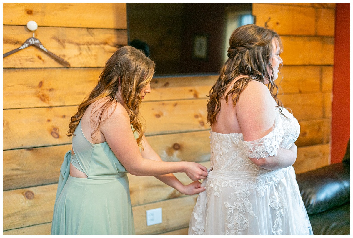 Wolf Oak Acres Wedding | Gabby and Joe