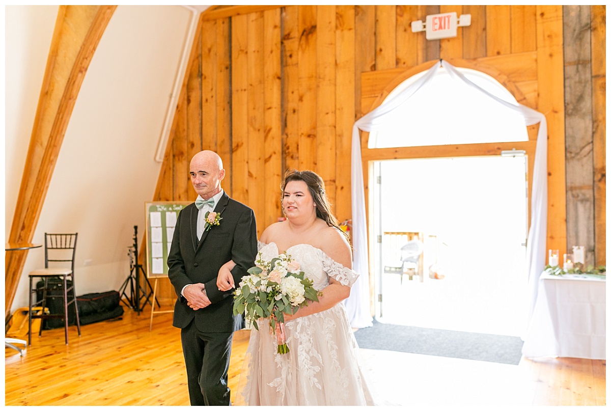 Wolf Oak Acres Wedding | Gabby and Joe